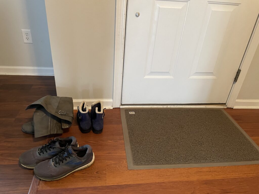 8 Reasons Your House Still Looks Cluttered - Get Organized HQ